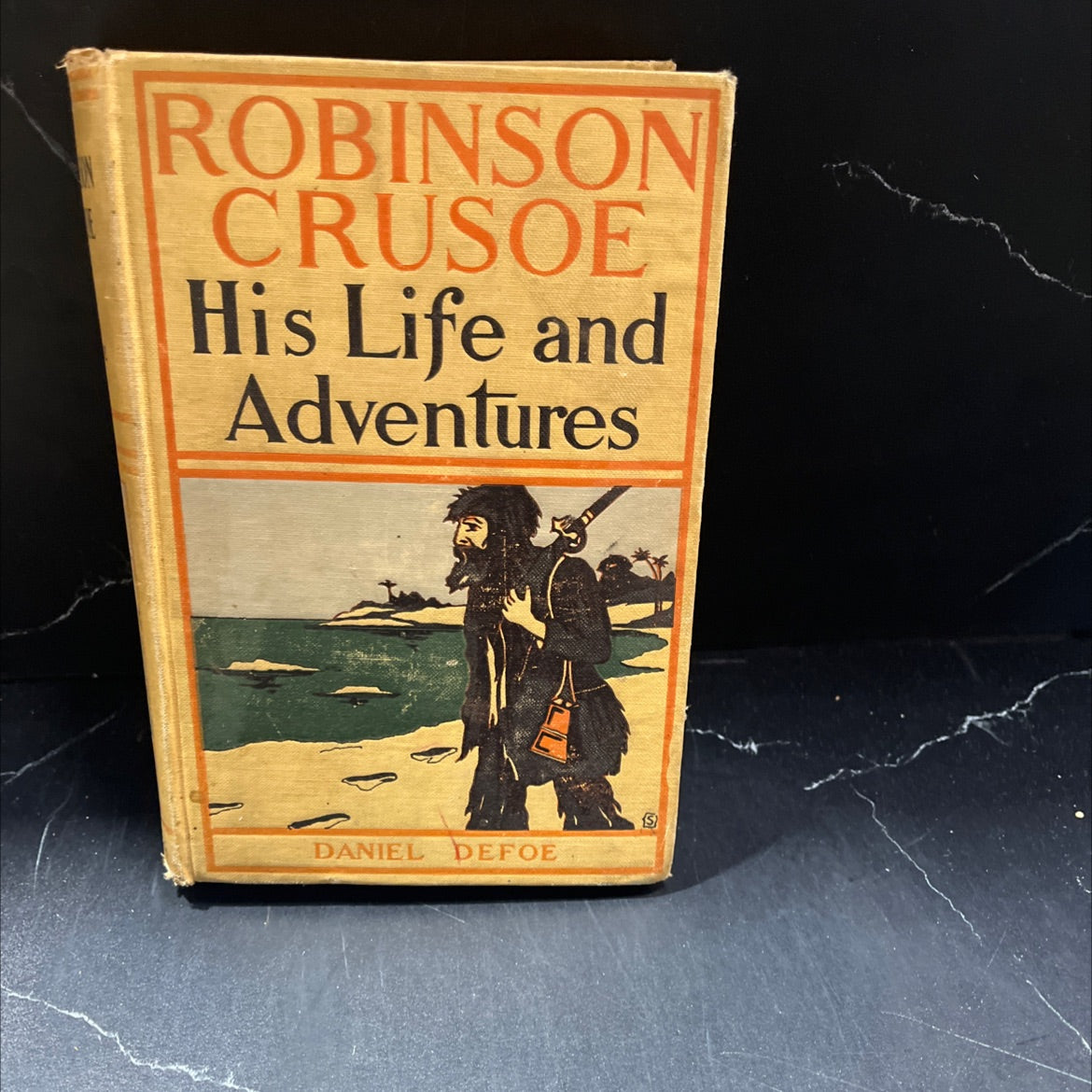 robinson crusoe book, by daniel defoe, 1970 Hardcover – TheBookBundler