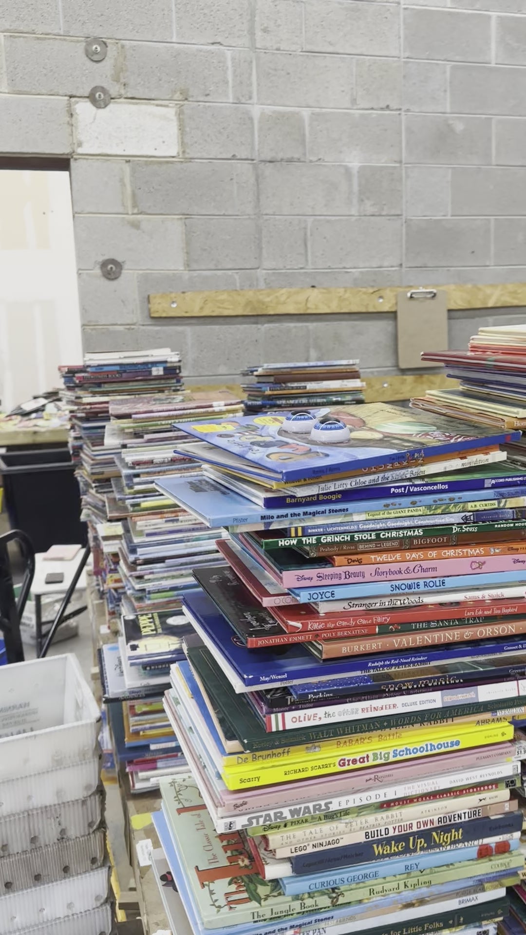 Bulk used books, kids books and book bundles for less - TheBookBundler